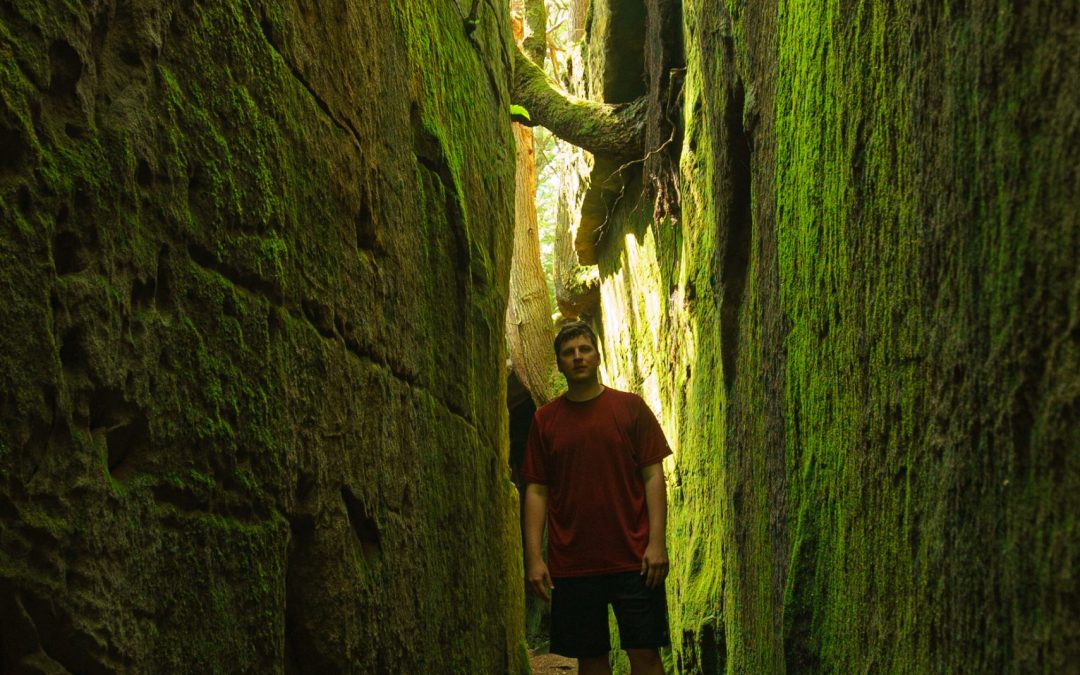 089. jonathan Kohl. guy. rocks. fred woods trail. cameron county ...