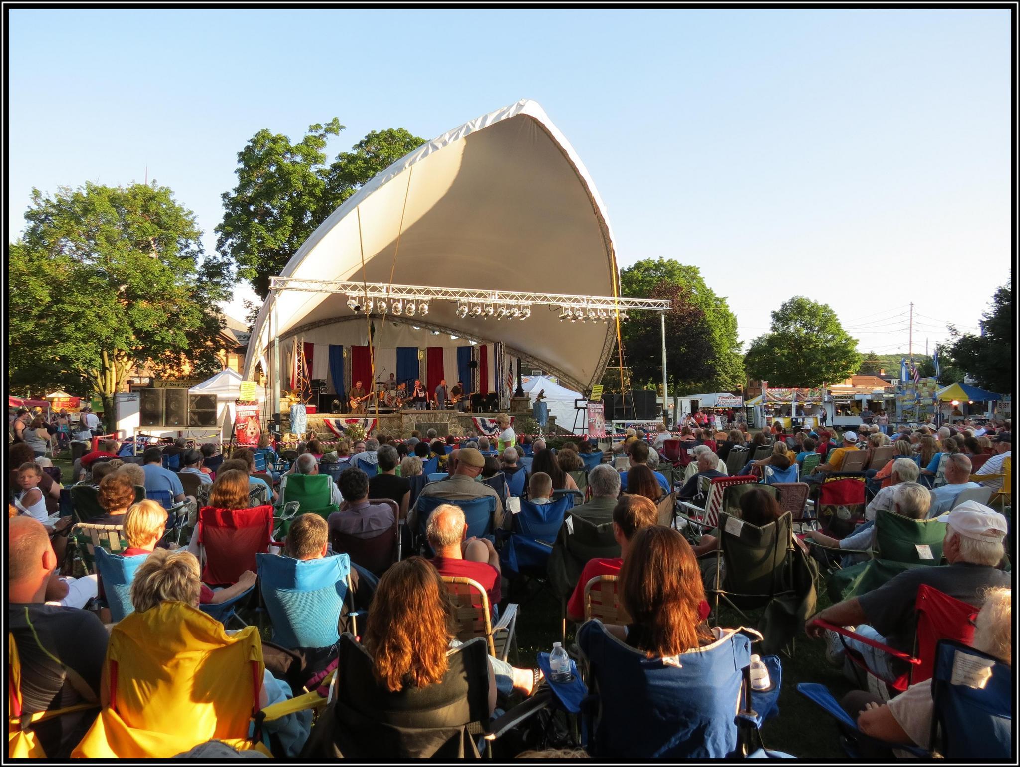 Barclary Square Groundhog Festival | Visit PA Great Outdoors