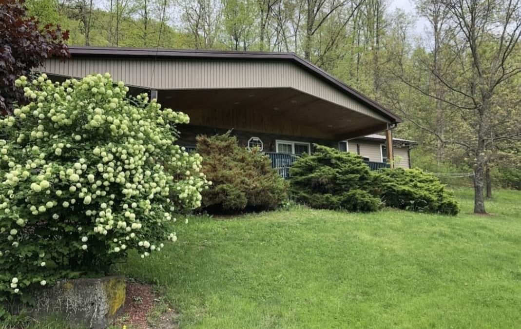 Bugle inn outside | Visit PA Great Outdoors