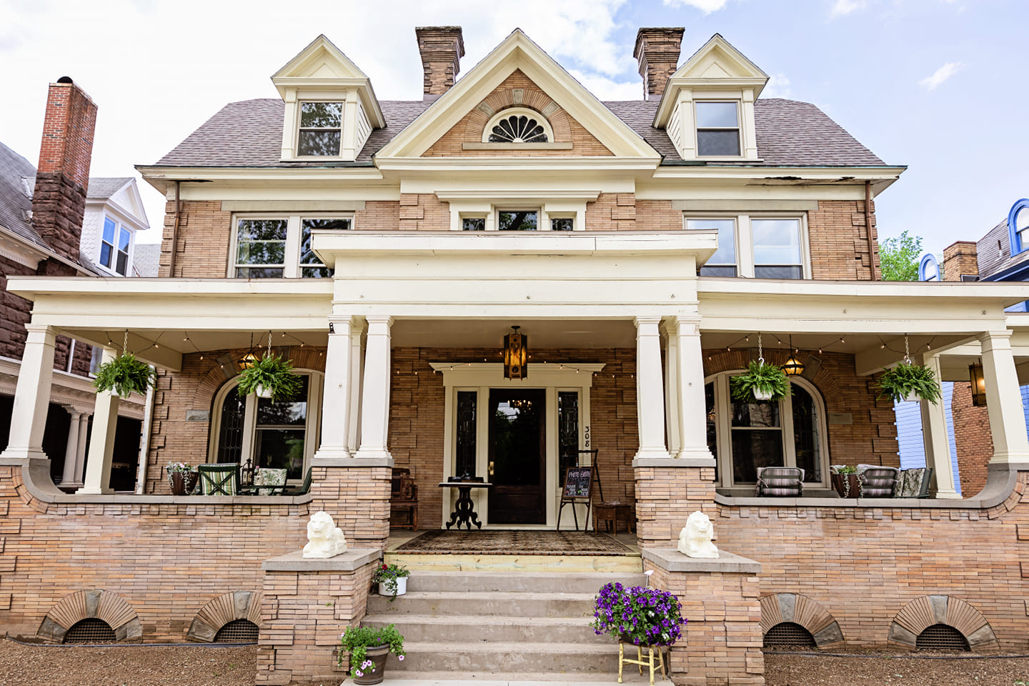 Gardner Mansion outside | Visit PA Great Outdoors