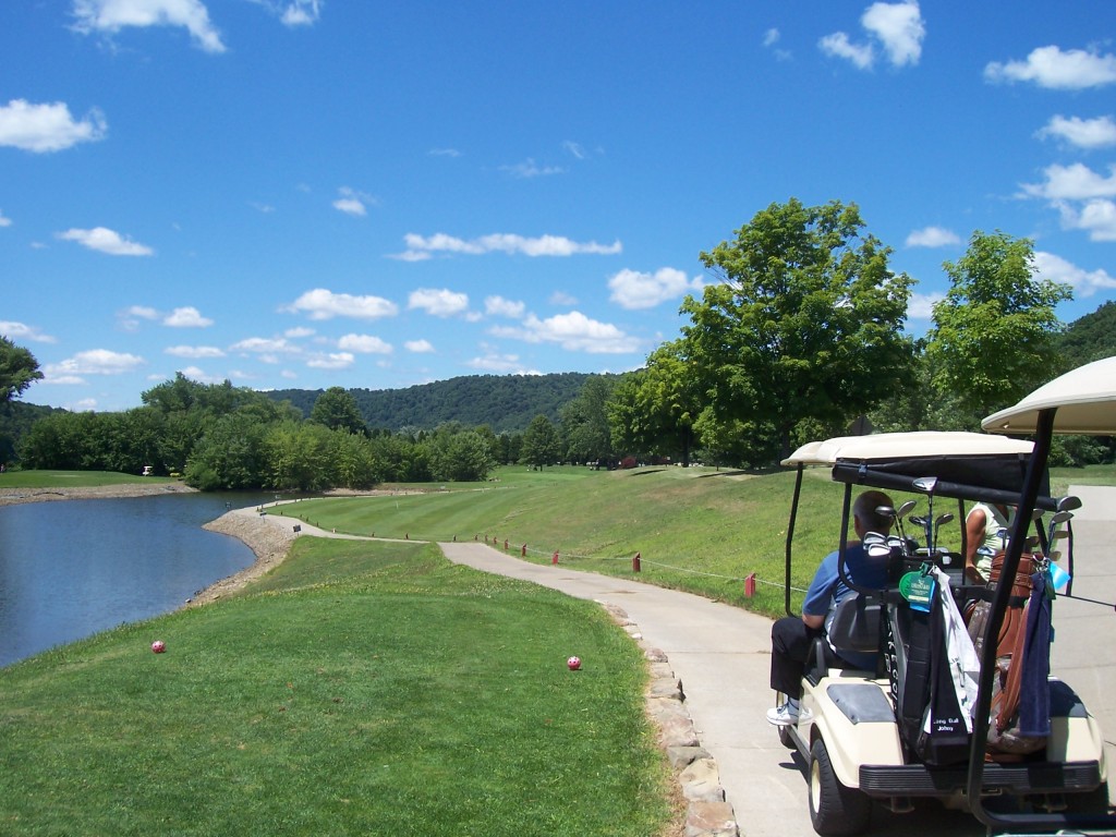 Hunter Station Golf Course cart | Visit PA Great Outdoors