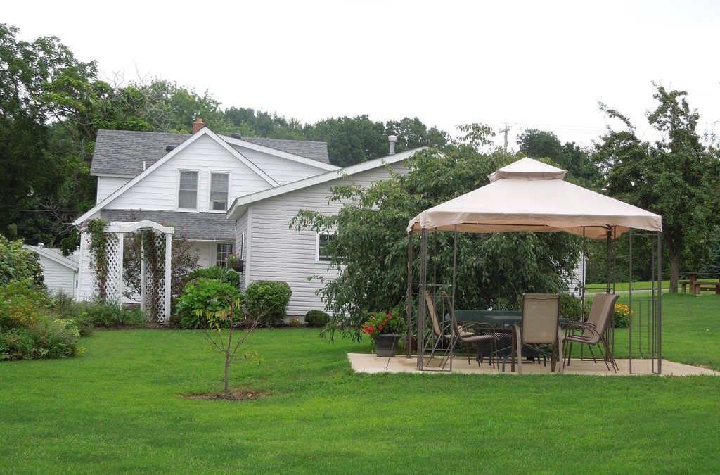 Jackson Run B&B Punxsutawney – Outdoor seating | Visit PA Great Outdoors