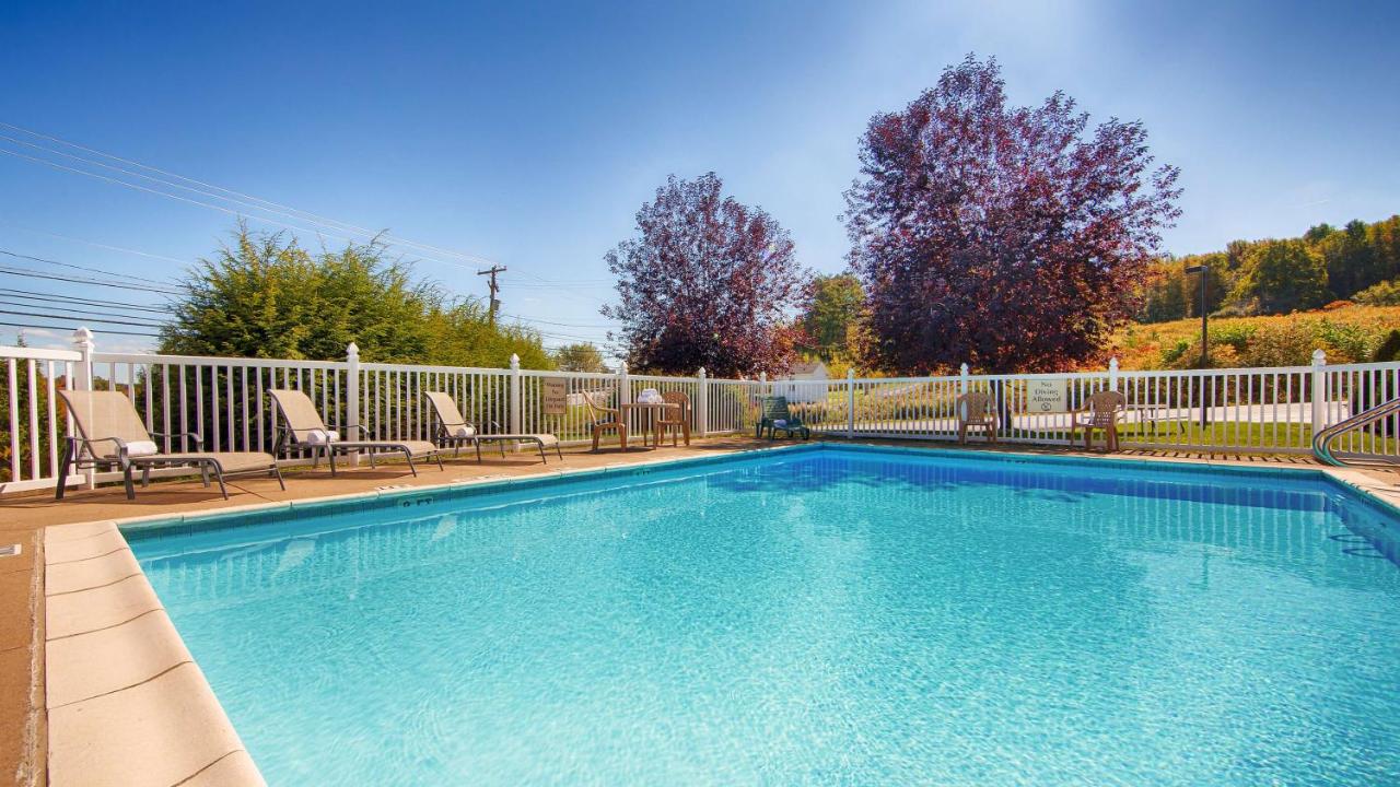 Pool | Visit PA Great Outdoors