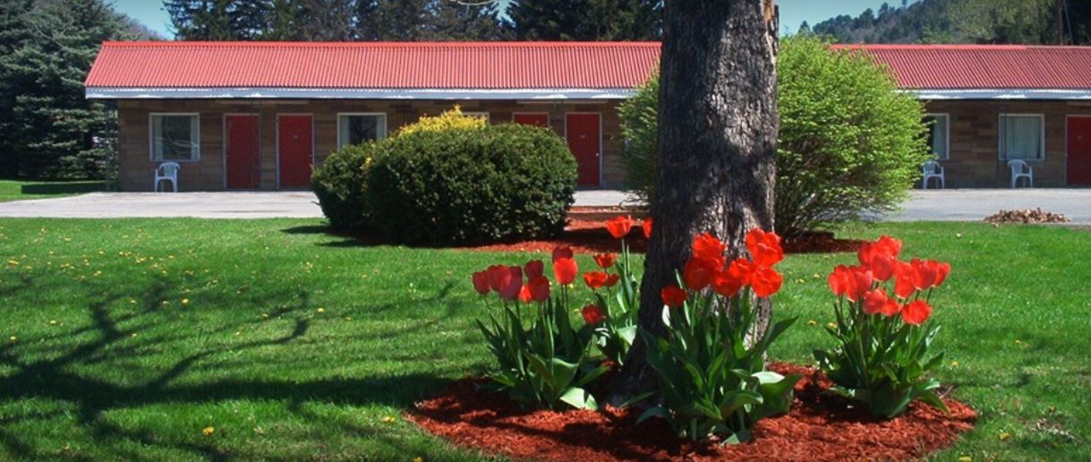 Willows Motel outside | Visit PA Great Outdoors